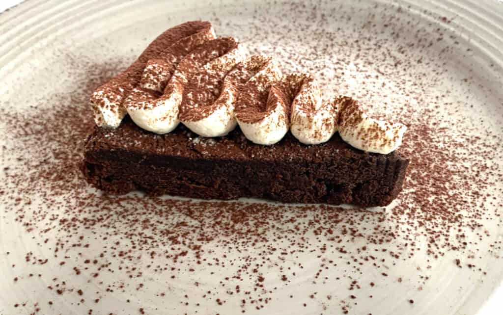 Chocolate Torte Recipe (Sokolatenia Tourta) - Vicki's Greek Recipes